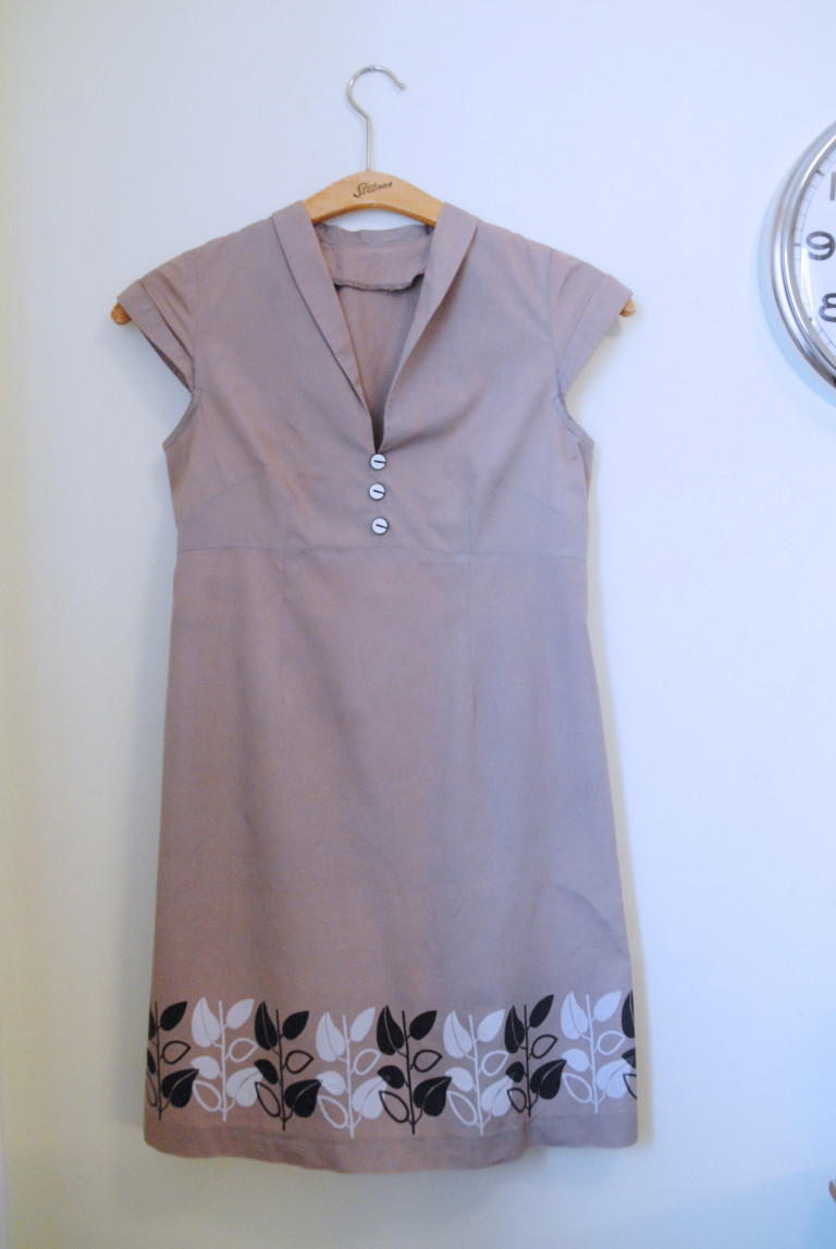 Sewing Tips - Sewing With Ribbing - The Last Stitch