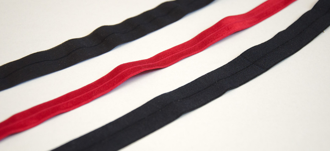 How to Sew a T-shirt Knit Neckband the Fail-Proof Way - The Last Stitch