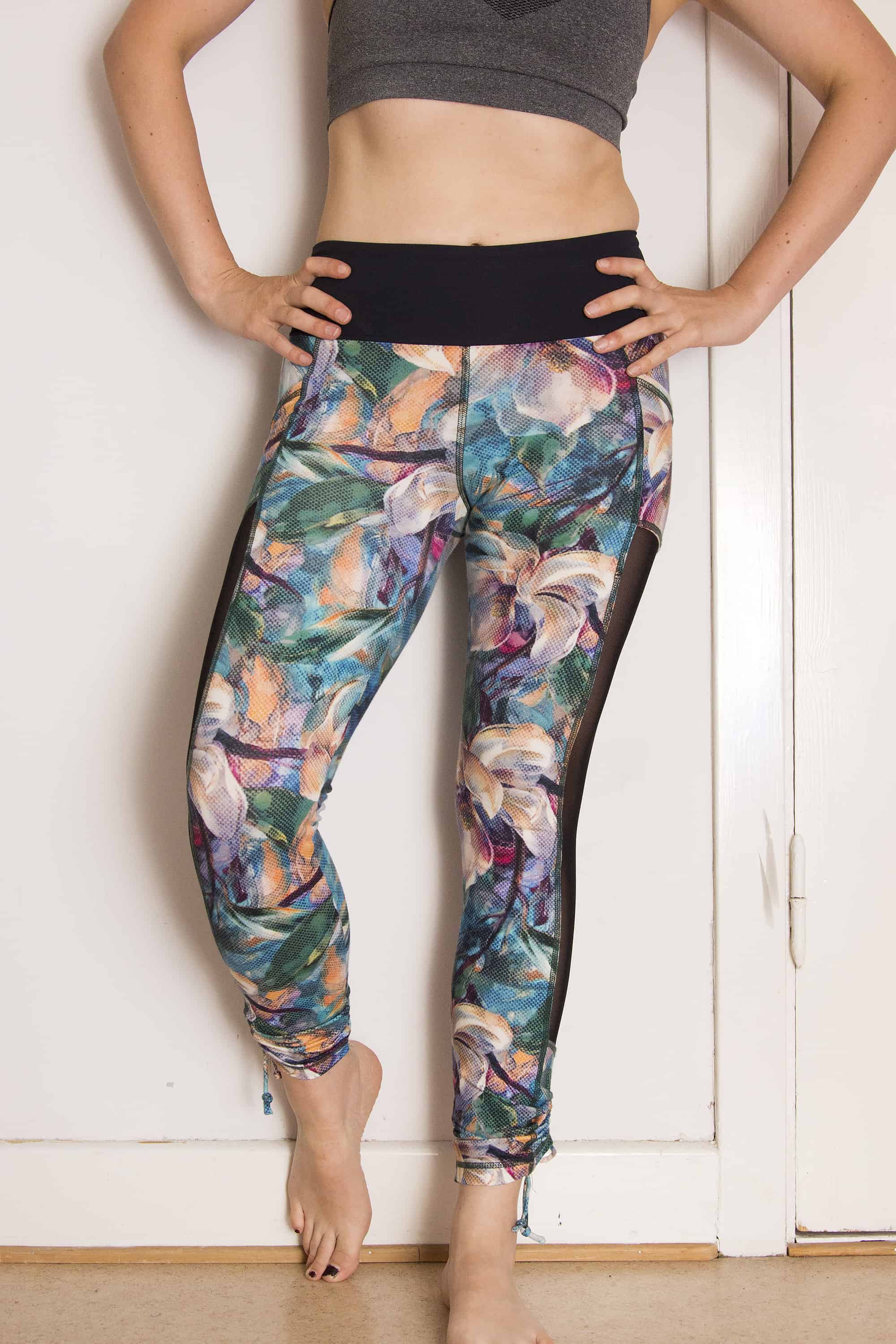 Flower print yoga leggings pattern – The Last Stitch