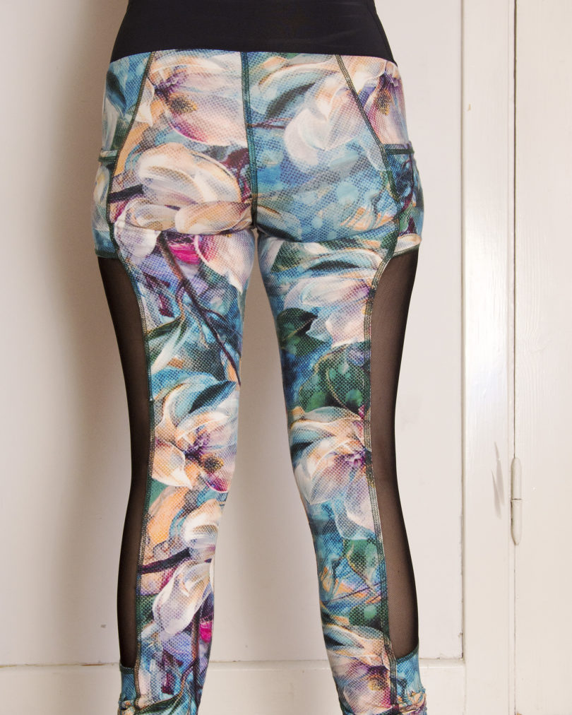Flower print yoga leggings pattern – The Last Stitch Johanna Lundström