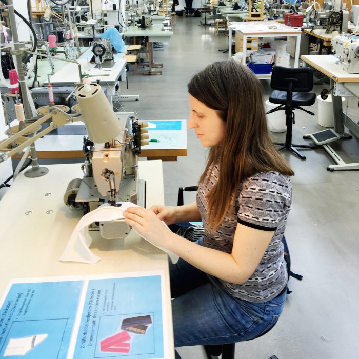 How to Hem on a Coverstitch Machine: Step-by-Step Tutorial - The Last ...