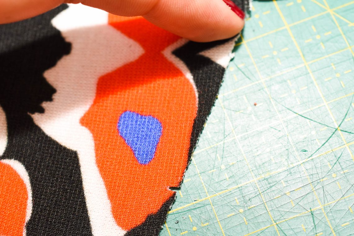 Cutting Knit Fabrics – 8 Essential Tips For Success – The Last Stitch