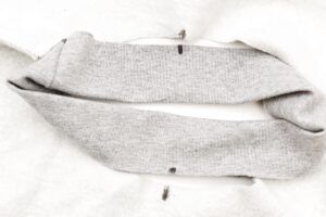 How to Sew a T-shirt Knit Neckband the Fail-Proof Way – The Last Stitch ...