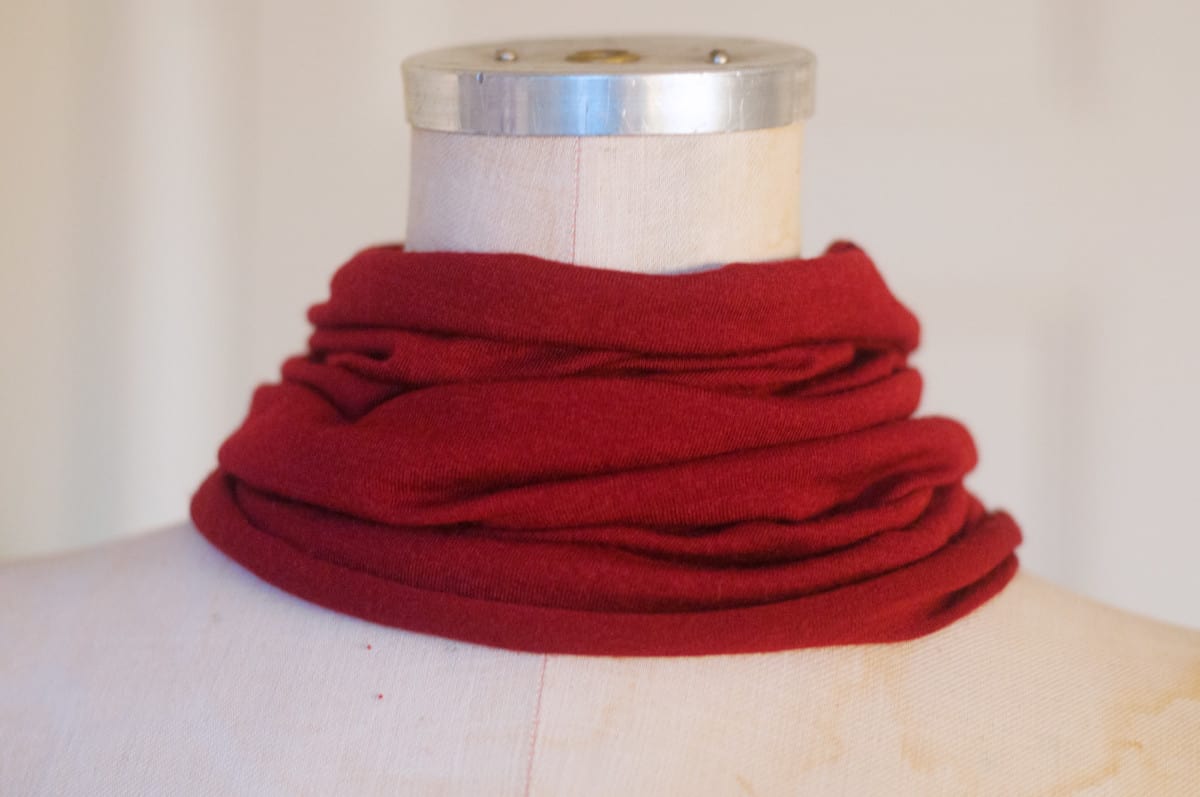 Easy Way to Sew a Buff - Tutorial - The Last Stitch