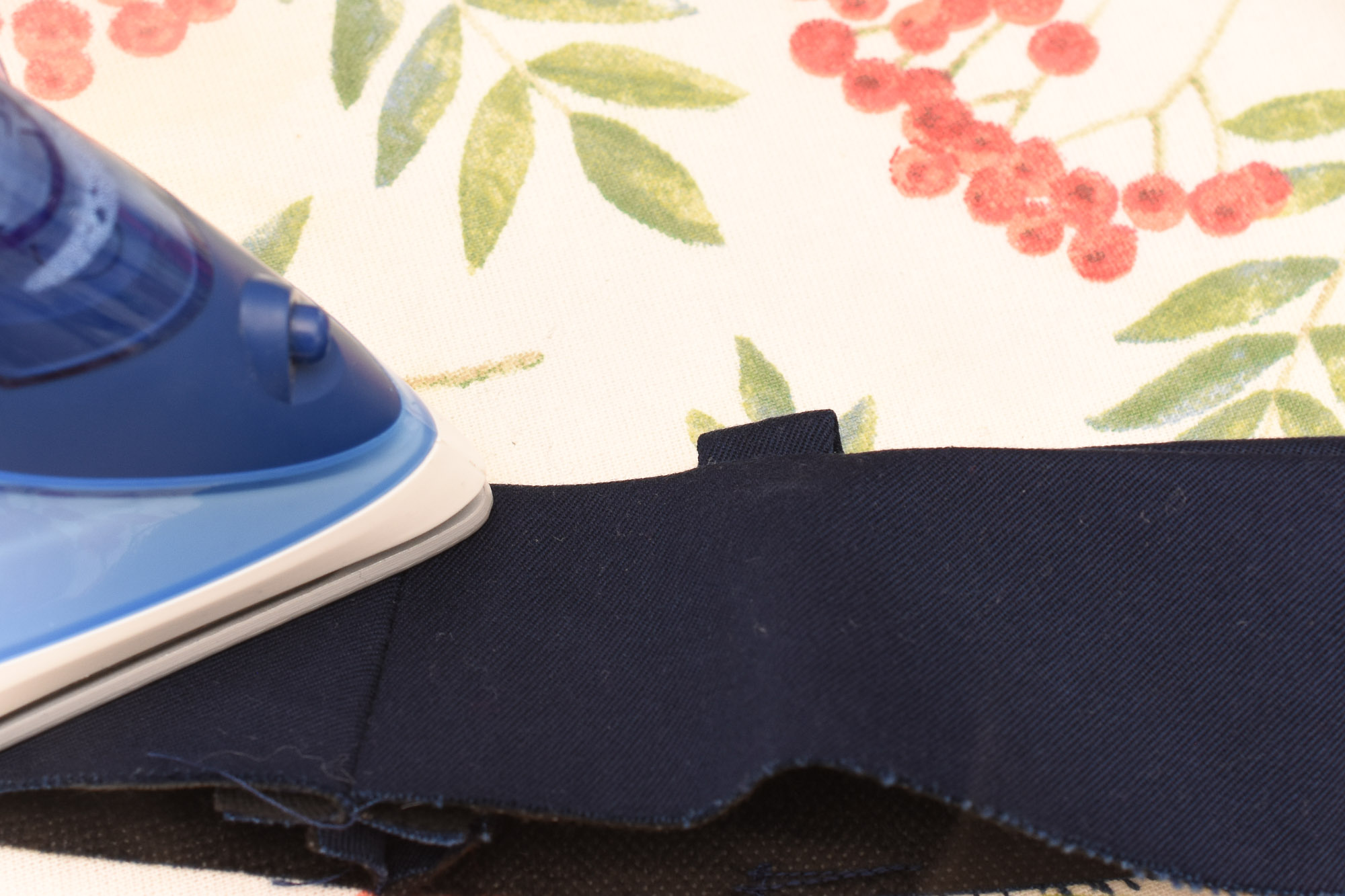 Sewing a curved waistband that rivals RTW – The Last Stitch Johanna ...