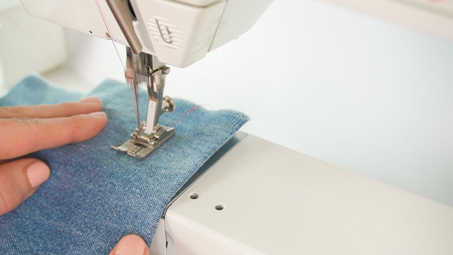 Top 7 Sewing Machine Tips for Beginners - The Last Stitch