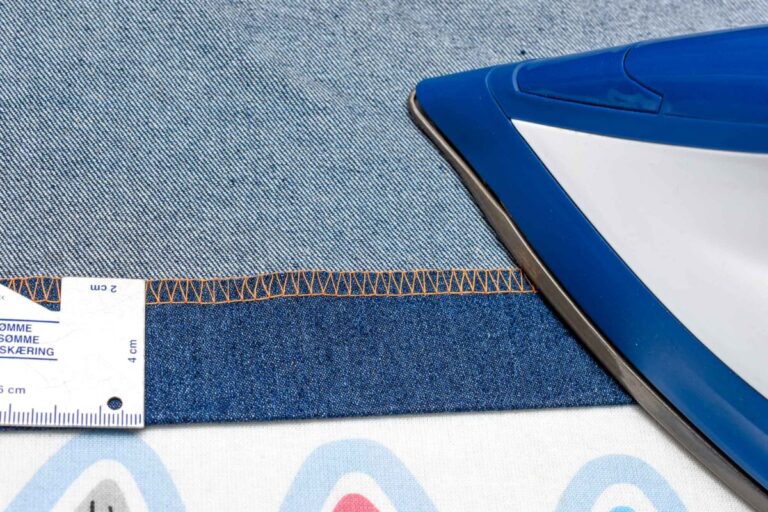 How to Sew an Invisible Blind Hem Stitch – The Last Stitch Johanna ...