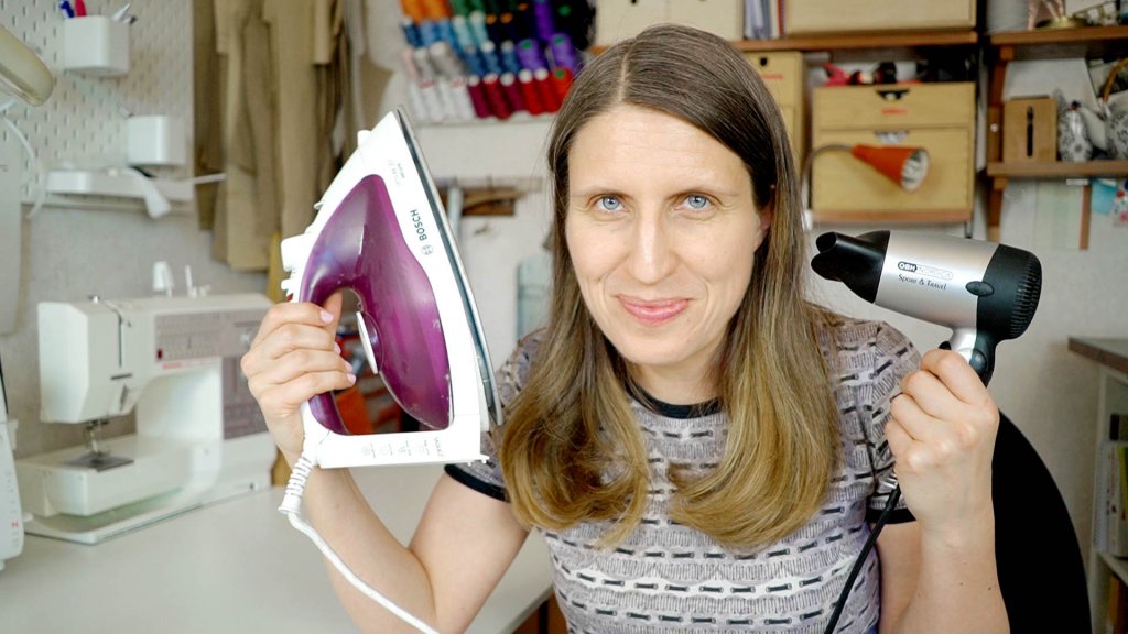 Video: Guide to sewing with woolly nylon - The Last Stitch