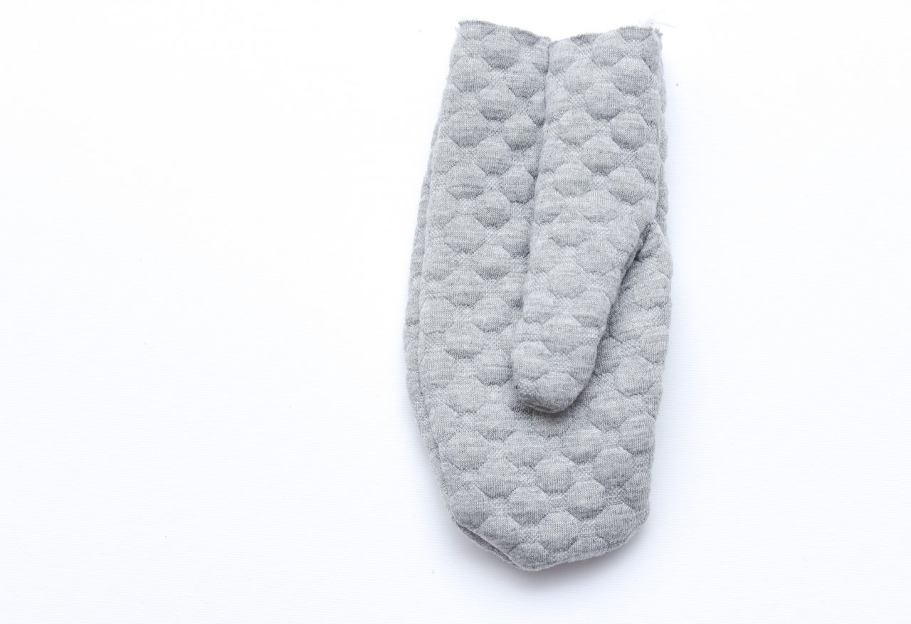 Tutorial: Sewing the Tova Mittens – The Last Stitch