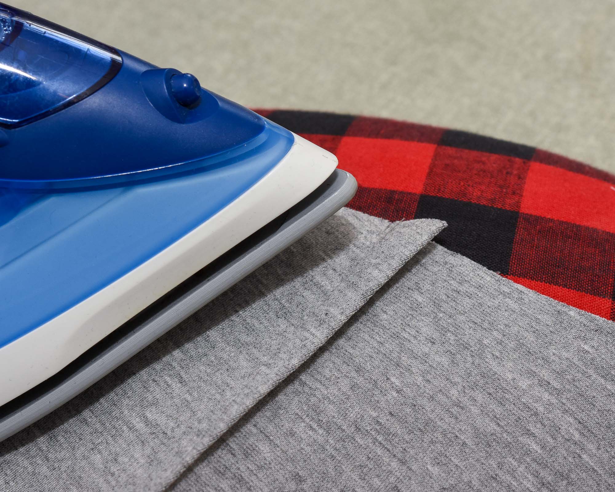 Back darts: Vide Sew-Along – The Last Stitch Johanna Lundström