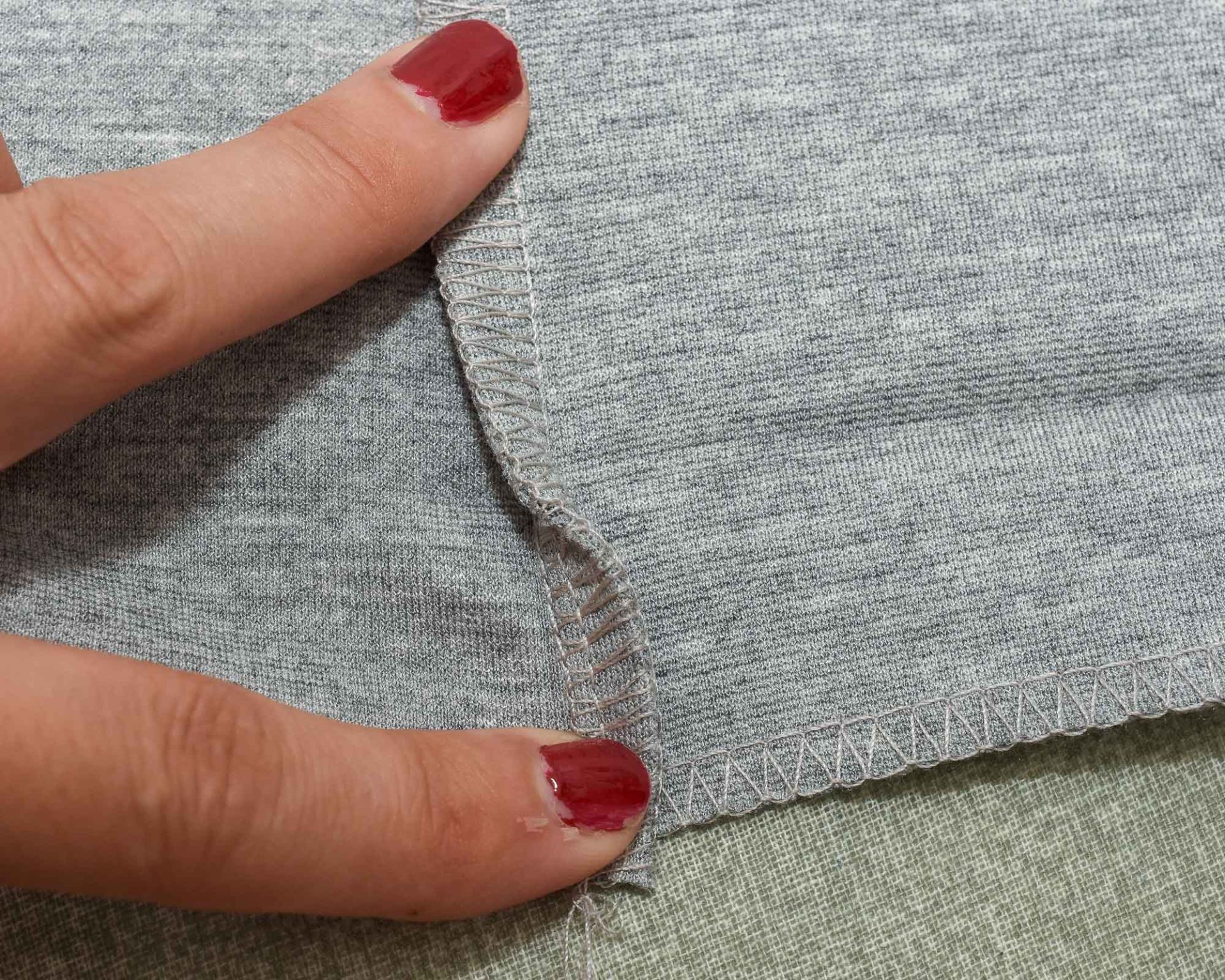 Invisible blind-stitch hemming: Vide Sew-Along – The Last Stitch ...