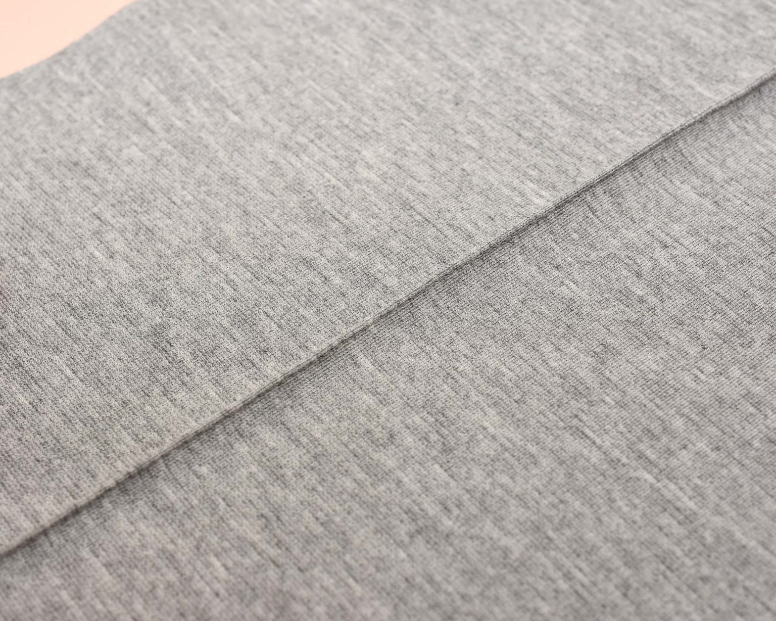 Sewing pintucks: Vide-Sew Along – The Last Stitch Johanna Lundström