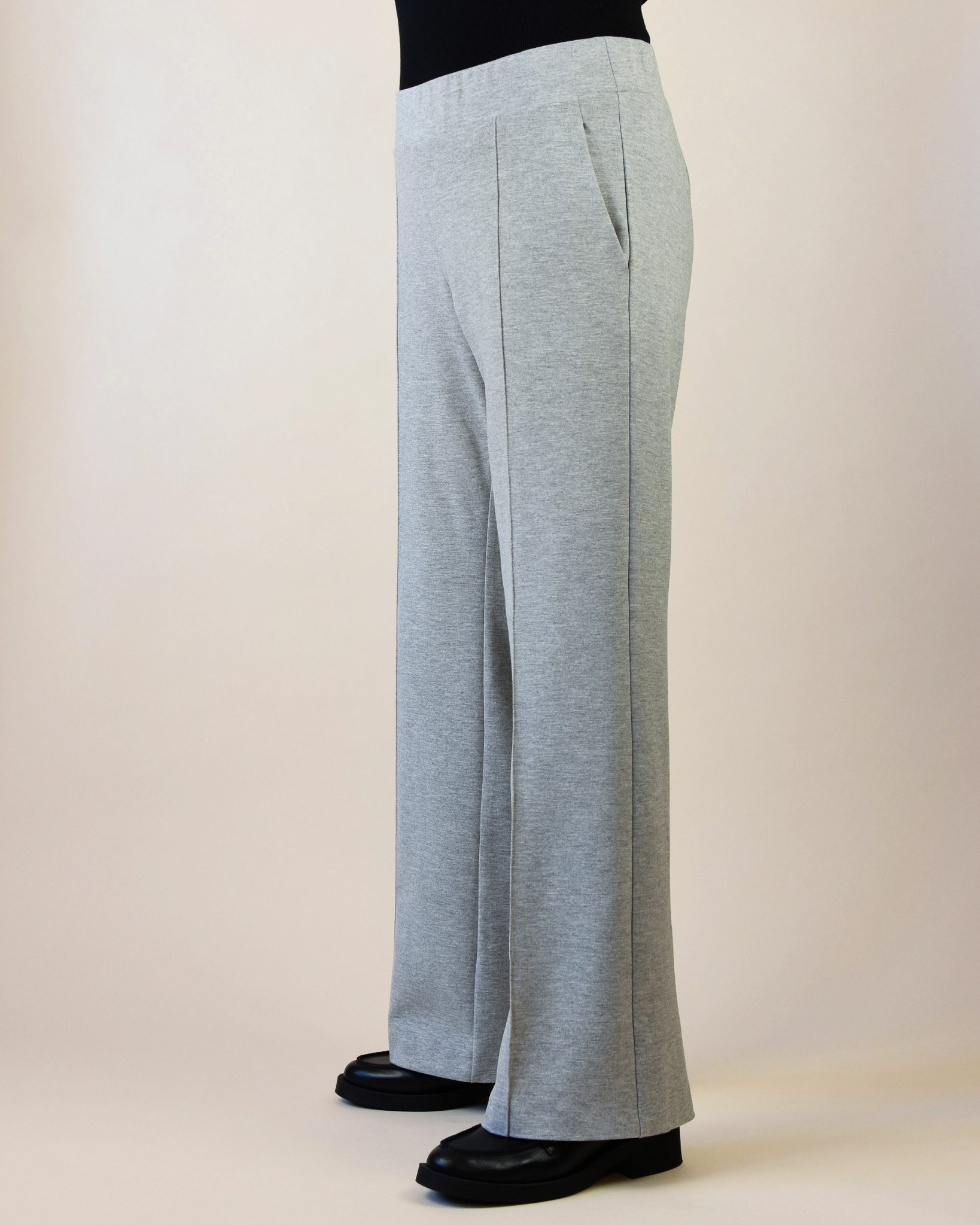 Outfit ideas for the Vide Knit Pants – The Last Stitch Johanna Lundström